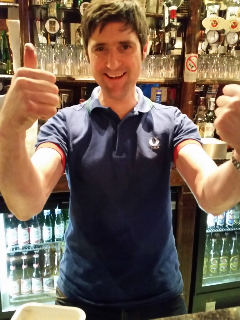 Jason Lyons, The State Bar, Glasgow – Farewell, Jason. R.I.P. - Bier ...